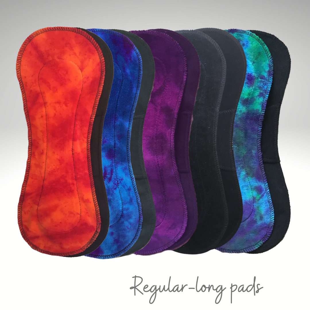Pile of 5 Regular Pads &9& length& – Honour Your Flow